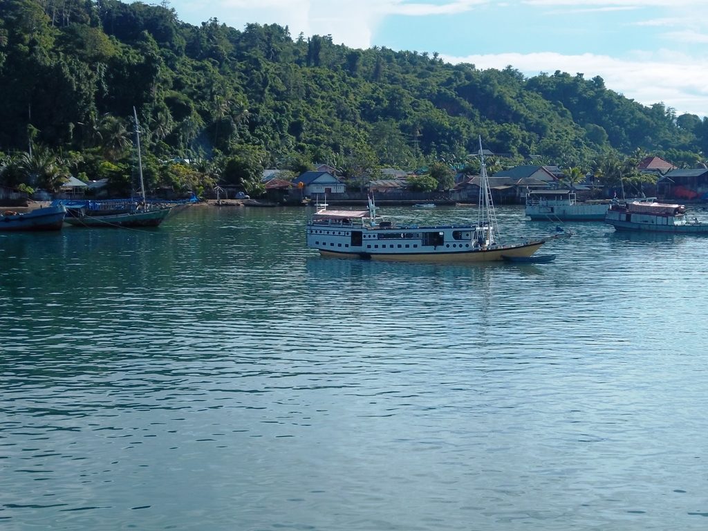 Mengenal Lebih Dekat Wisata di Kepulauan Sula – Beritalima.com