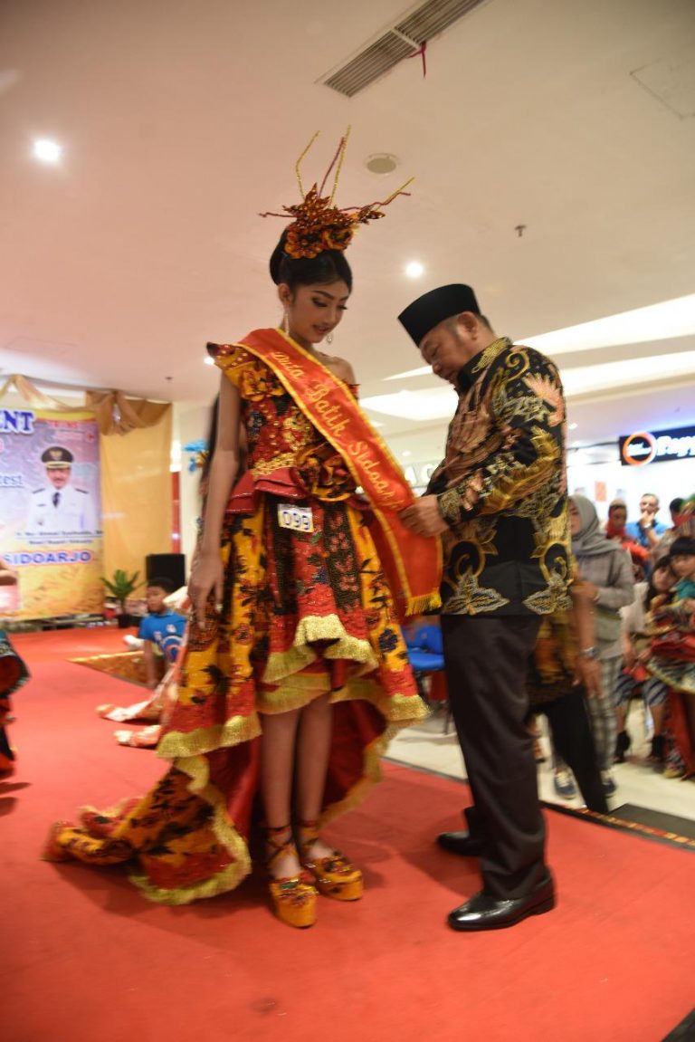 Terbagi 4 Katagori, Pemilihan Duta Batik Sidoarjo – Beritalima.com