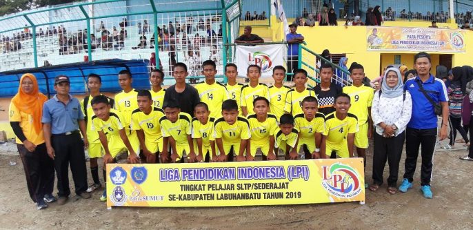 SMPN 1 Rantau Selatan, SMP RK Bintang Timur Dan MTs. Swasta Nur ...