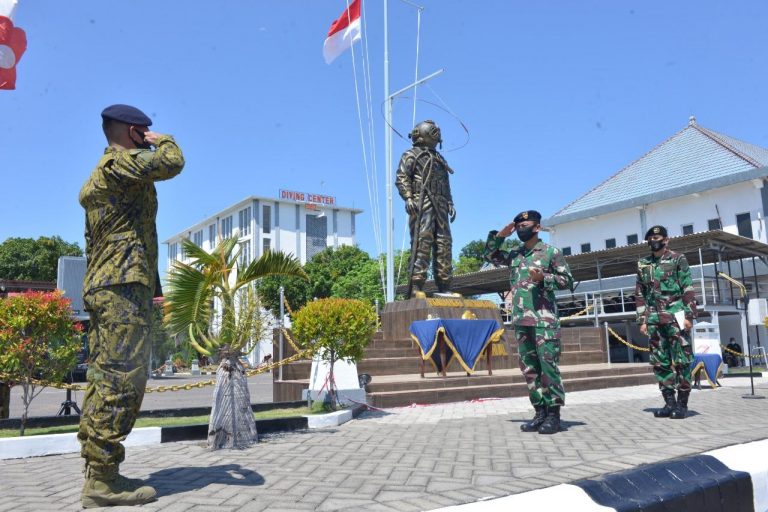 Monumen Penyelam TNI AL, Ikon Baru Koarmada II – Beritalima.com
