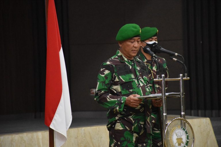 DANSESKOAD Pimpin Sertijab Dirdik Dan Dankorsis Seskoad – Beritalima.com